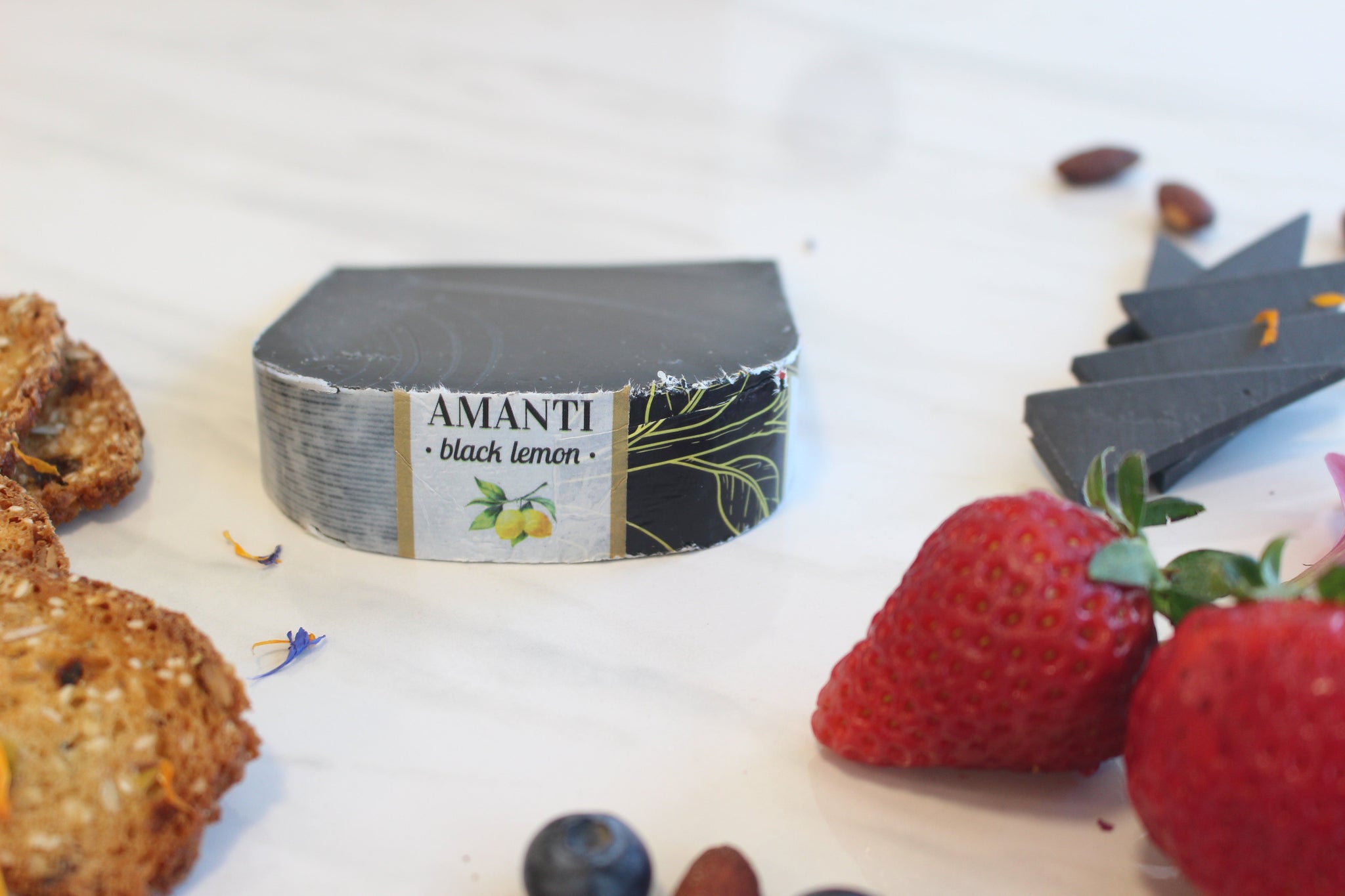Discover the Exquisite Taste of Amanti Black Lemon Gouda from Holland